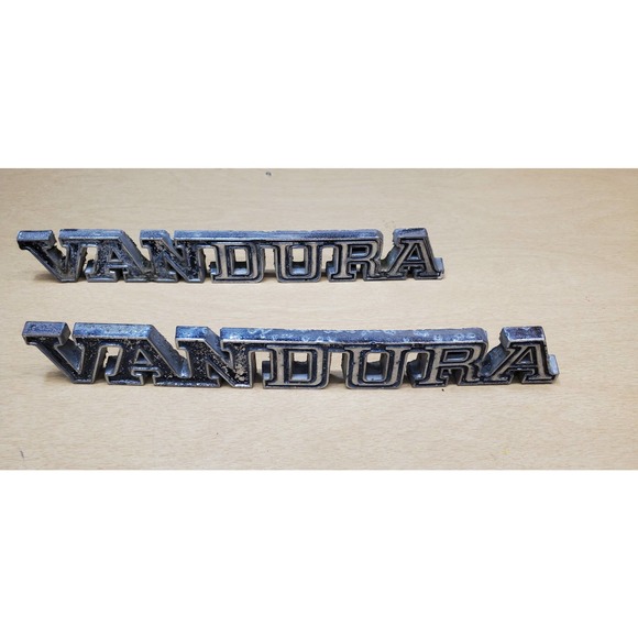 Gmc | Other | 97s Gmc Gm Van Vandura Emblem For Repair Or Restoration ...